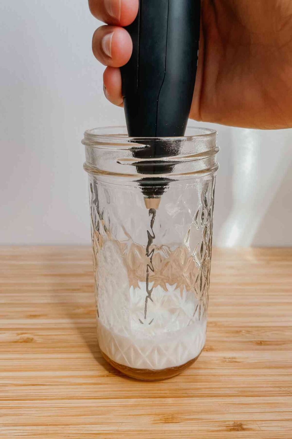 Vanilla Cold Foam Recipe - Hello Honeycomb