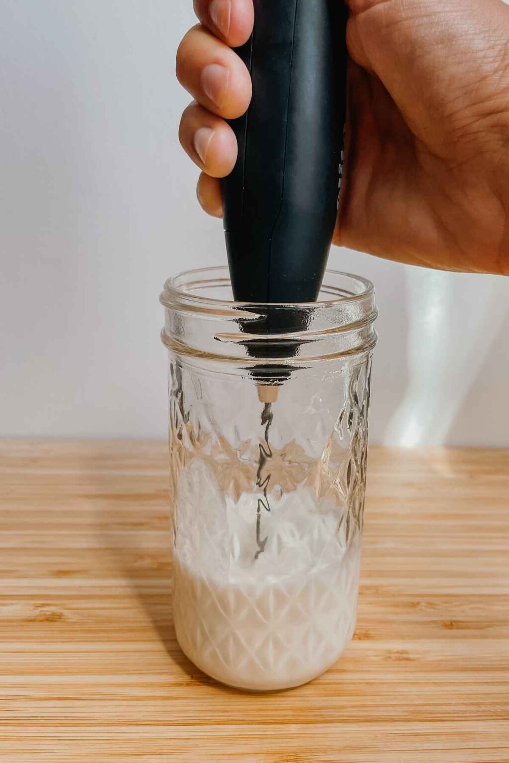 Vanilla Cold Foam Recipe - Hello Honeycomb