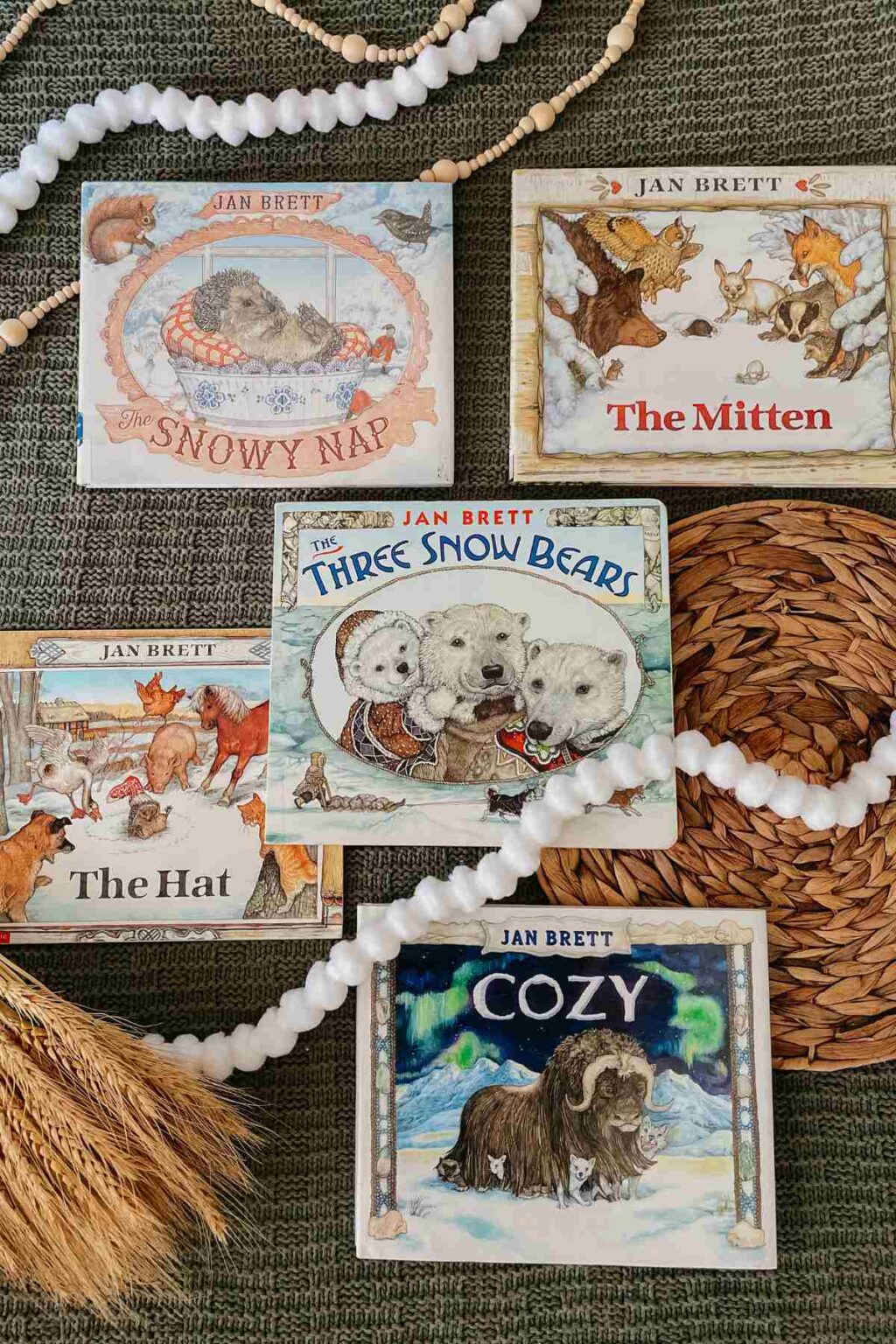 Winter Books for Kids - Hello Honeycomb